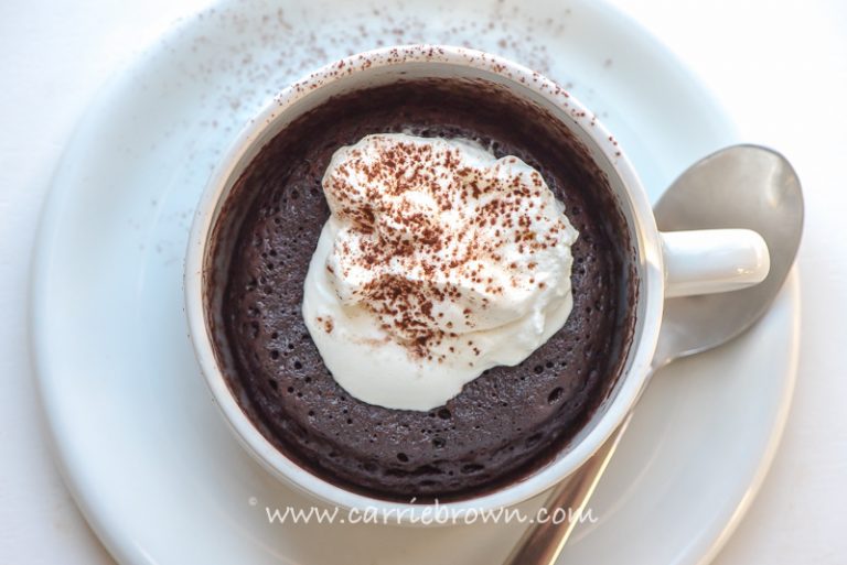 Chocolate Fudge Mug Cake - Carrie Brown - Keto | Low Carb