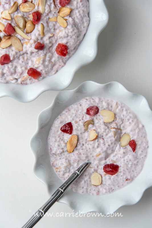 Strawberry Almond Porridge - Carrie Brown - Keto | Low Carb